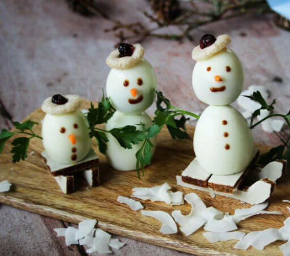 Egg snowman family – Holle